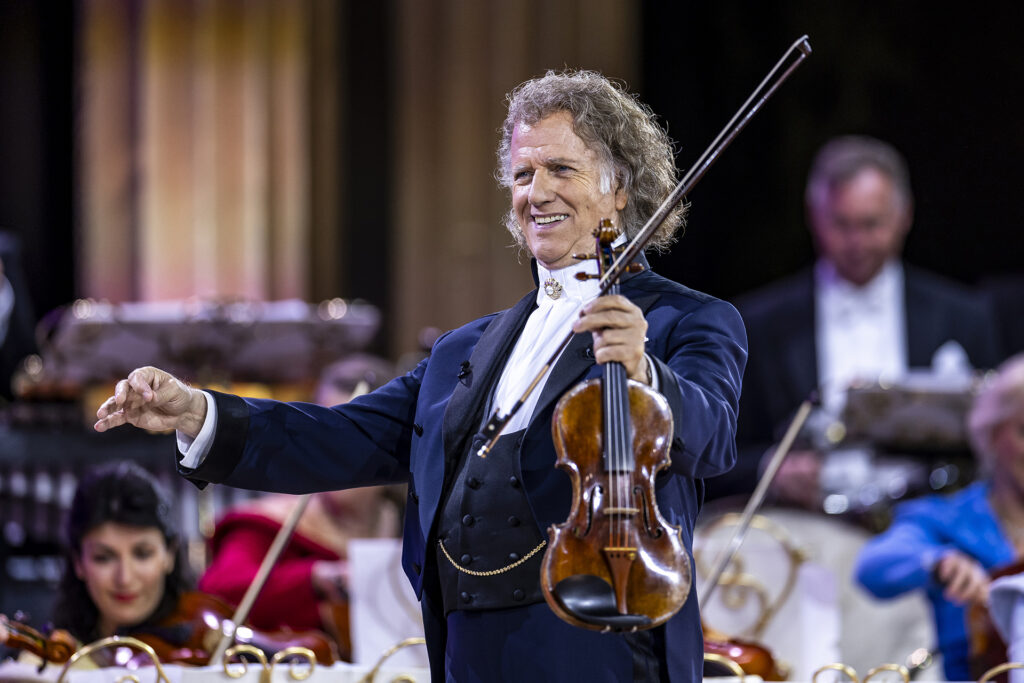 André Rieu’s 2025 Maastricht Concert: Waltz the Night Away ...